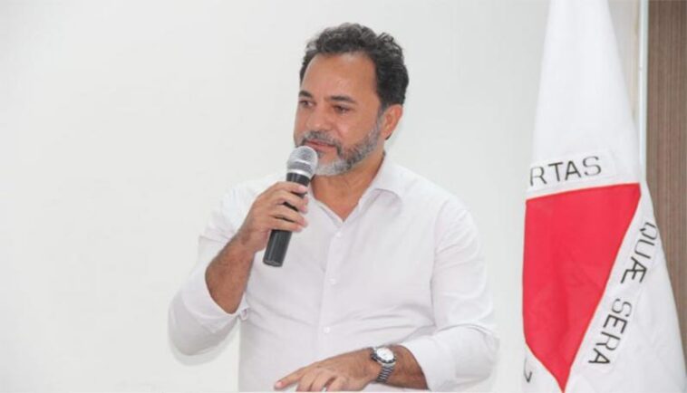 Itabira “está na onda amarela”, diz Marco Lage - Átila Lemos